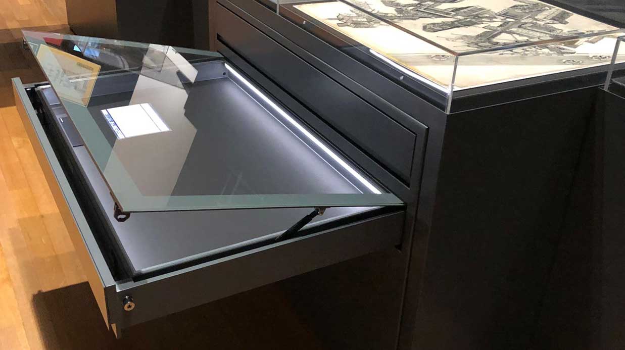 Museum Showcase and Exhibit Lighting - European Museum Technology